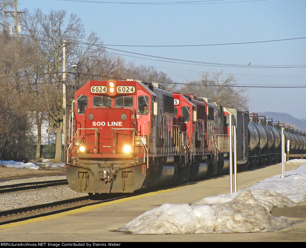 SOO 6024, CP's Tomah Sub.